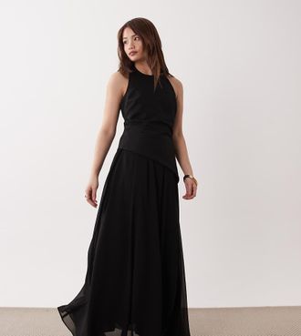 Forever New Robe longue &agrave; godets - Noir