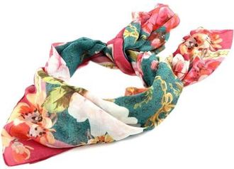 Guess Kefiah Scarf 130X130 Gardenia