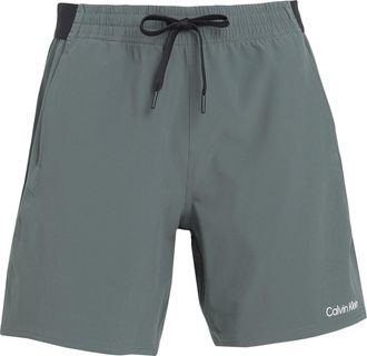 Calvin Klein HOSEN & RÖCKE - Shorts & Bermudashorts auf YOOX.COM
