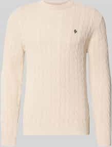 Review Strickpullover mit Zopfmuster und Logo-Stitching