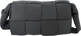 Bottega Veneta Crossbody Bags - Bottega Veneta Medium Padded Tech Cassette Bag Spa - Gr. unisize - in Grau - für Damen