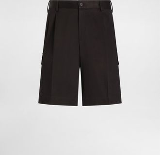 Dolce & Gabbana Cargo-bermudashorts Aus Gabardine In Stretchqualit&auml;t Mit Logoplakette - Mann Hosen Und Shorts Blau Baumwolle 50