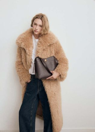 Mango Sac seau moyen d&eacute;tail m&eacute;tallique chocolat - Femme - Taille unique - MANGO