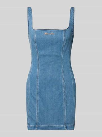 Guess Jeanskleid mit Logo-Stitching und Karree-Ausschnitt
