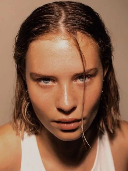 Das hilft wirklich bei einem schnell fettenden Haaransatz!