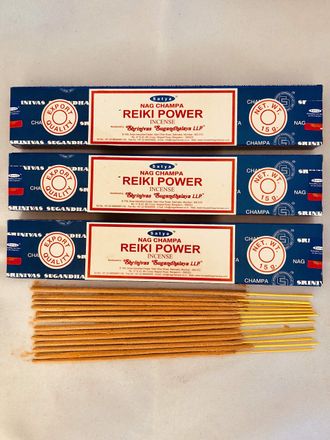 Satya Jewelry REIKI POWER Satya Nag Champa Räucherstäbchen, 3 Packungen à 15 g, mit Souvenir-Plakette von Sterling Effectz