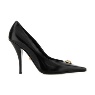 Versace Schwarzes Leder Stiletto-Absatz Spitz Zulaufend - - Shoes - Damen - Schwarzk - 38 EU