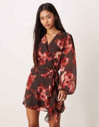Abercrombie & Fitch Robe portefeuille courte &agrave; manches longues et imprim&eacute; fleuri - Marron-Brown