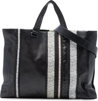 Bottega Veneta Hobo Bags - Intrecciato Trimmed Nappa Vertical Stripe Tote - Gr. unisize - in Schwarz - f&uuml;r Damen