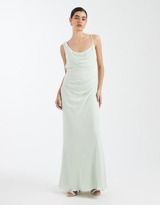 Six Stories Bridesmaid - Crepe-Maxikleid in Minzgr&uuml;n mit asymmetrischem Wasserfallausschnitt