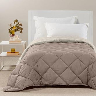 Caleffi Couette Douce - Duvet Chaude et Respirant pour Ete et Hiver, Lavable en Machine - Disponible 170x265 cm - Couette 220x265 - 260x265 - Couverture Lit 1