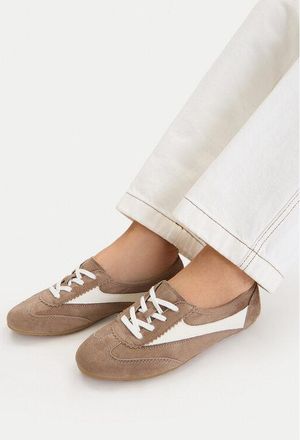 Gino Rossi Sneakers EO-V2313-05 Braun