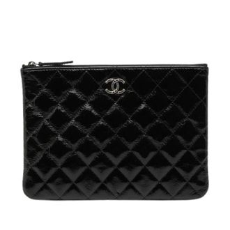 Chanel Pre-owned Pochette en cuir verni matelass&eacute; - Femme - Pre-owned - Noir - Taille: ONE Size