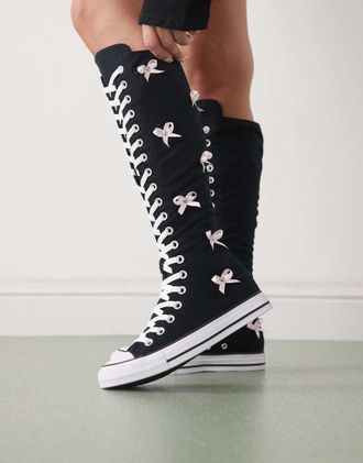 Converse Chuck Taylor All Star Hi Lift - Kniehohe Sneaker in Schwarz mit Schleifen