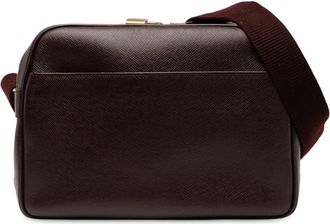 Louis Vuitton Hobo Bags - Taiga Reporter PM - Gr. unisize - in Rot - f&uuml;r Damen