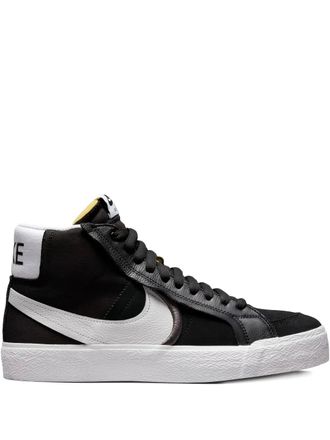 Nike baskets SB Zoom Blazer Mid Premium Plus Black White - Noir