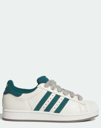 adidas Originals Superstar II baskets en blanc cass&eacute; et vert