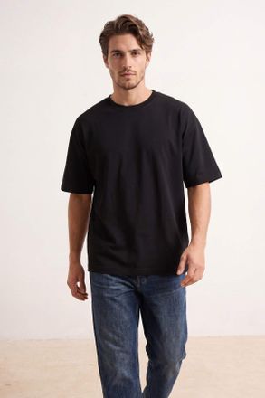 Trendyol MAN Herren Schwarz Einfarbig Kurz Oversize T-Shirts