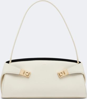 Ferragamo Schultertasche Hug Small aus Leder