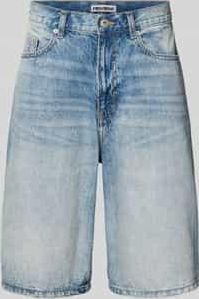 Review Jeansshorts im Used-Look mit Eingrifftaschen