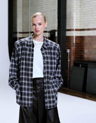 Lioness Notting Hill - Chemise &agrave; carreaux oversize et boutonn&eacute;e en coton avec &eacute;paulettes - Noir