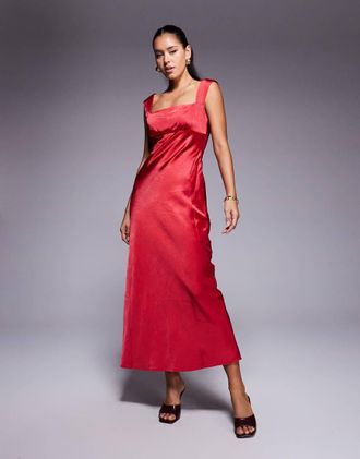 Princess Polly Radioactive - Maxikleid aus Satin in Rot mit eckigem Ausschnitt