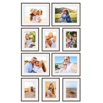 Photolini Cadre bois MDF ch&ecirc;ne fonc&eacute;, lot de 10 cadres photo No.2 avec passe-partout pour posters et affiches, verre acrylique incassable, &agrave; suspendre, accessoi