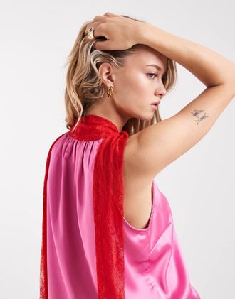 Never Fully Dressed Hochgeschlossenes Oberteil in Rosa mit Spitzendetail in Rot, Kombiteil