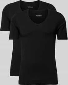 Mc Neal T-Shirt mit V-Ausschnitt