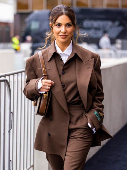 6 couleurs pour rendre vos looks d’hiver plus luxueux