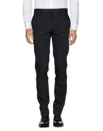 Givenchy BAS - Pantalons sur YOOX.COM