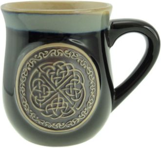 Glen Appin Keltischer Kreis Hei&szlig;er Becher aus Steingut mit Schottischem Design Schottland Ma&szlig;krug f&uuml;r Kaffee oder Bier, Schwarz