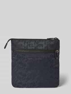 A|X Armani Exchange Umh&auml;ngetasche mit Logo-Muster und Label-Applikation