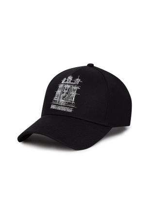 Karl Lagerfeld Cap Maison de Karl-Illustration