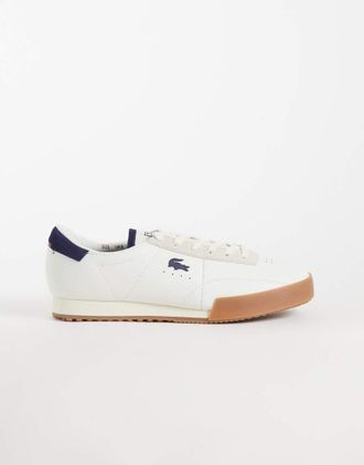 Lacoste Aura Sneaker mit Gummisohle in Marineblau und Wei&szlig;-Multi