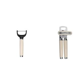 KitchenAid Dosen&ouml;ffner, Flaschen- und Dosen&ouml;ffner aus Edelstahl - Almond Creme & Y-Sch&auml;ler, Edelstahlsch&auml;ler mit beweglicher Klinge f&uuml;r Fr&uuml;chte und Gem&uuml;se - Almo