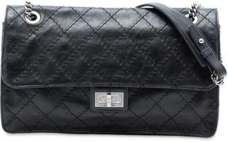 Chanel Hobo Bags - Embossed CC Quilted Aged Calfskin Reissue 2.55 Sin - Gr. unisize - in Schwarz - f&uuml;r Damen