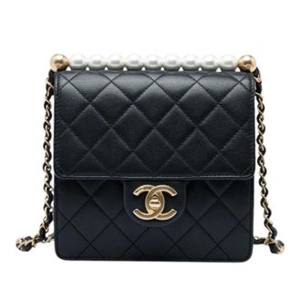 Chanel Sac bandouli&egrave;re matelass&eacute; doccasion - Femme - Pre-owned - Noir - Taille: ONE Size