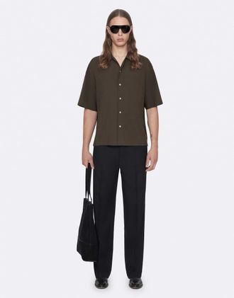 AllSaints Archer chemise &agrave; manches courtes en olive fonc&eacute;-Vert