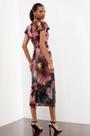 Lipsy Midikleid Lipsy Midikleid mit Flatter&auml;rmeln, Petite (1-tlg)