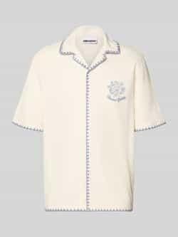 Review Regular Fit Freizeithemd mit umstochener Kante und Reverskragen