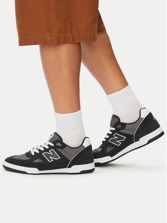 New Balance Sneakers UN600PPL Schwarz