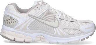 Nike Low-Top Sneaker - Zoom Vomero 5 Sneakers, In White Fabric - Gr. 10_5 - in Wei&szlig; - f&uuml;r Damen