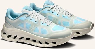 On Sneaker Cloudtilt Remix weiss