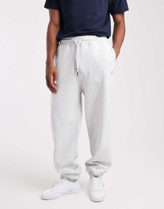 Superdry Blank - Oversize-Jogginghose in kadettgrau meliert