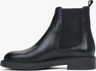 Estro & Luminara Chelsea Boots 09-3814