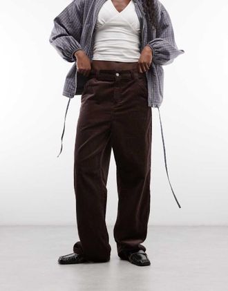 Carhartt Work in Progress pantalon ample en velours c&ocirc;tel&eacute; marron fonc&eacute;