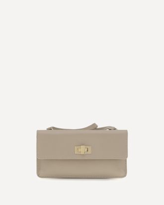 Fendi Peekaboo Chain Wallet Female UNI