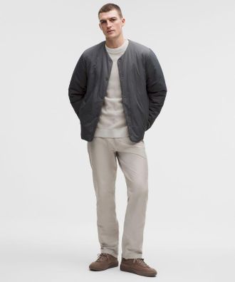 lululemon EasyFive Hose im Classic Fit mit geradem Bein f&uuml;r M&auml;nner - 81 cm - Khaki - Gr&ouml;&szlig;e 28