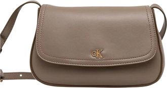 Calvin Klein Femme, Sacs, Beige, Taille: ONE Size Monogram Flap Camera Bag